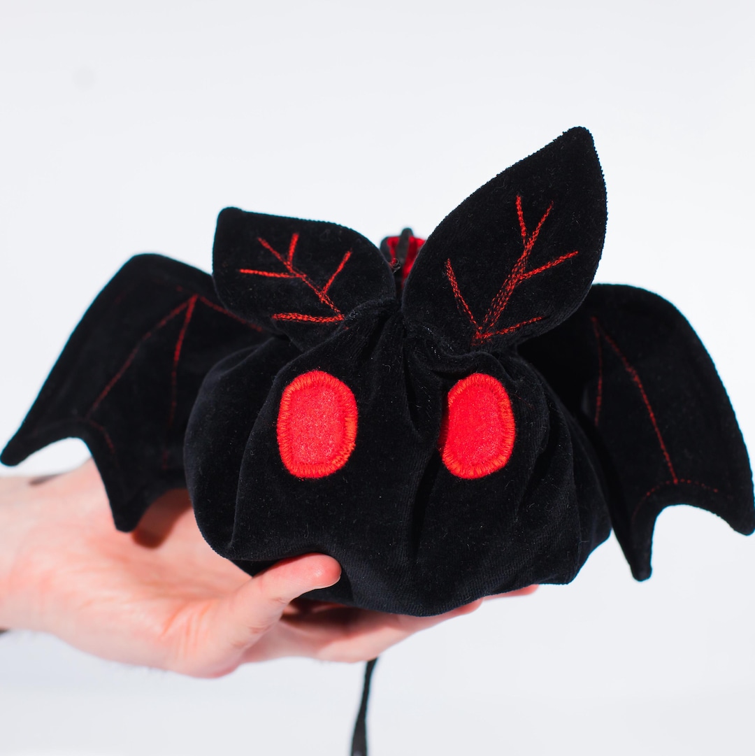 Mothman Velvet Dice Bag: D&D Dice Pouch With Pockets - Etsy