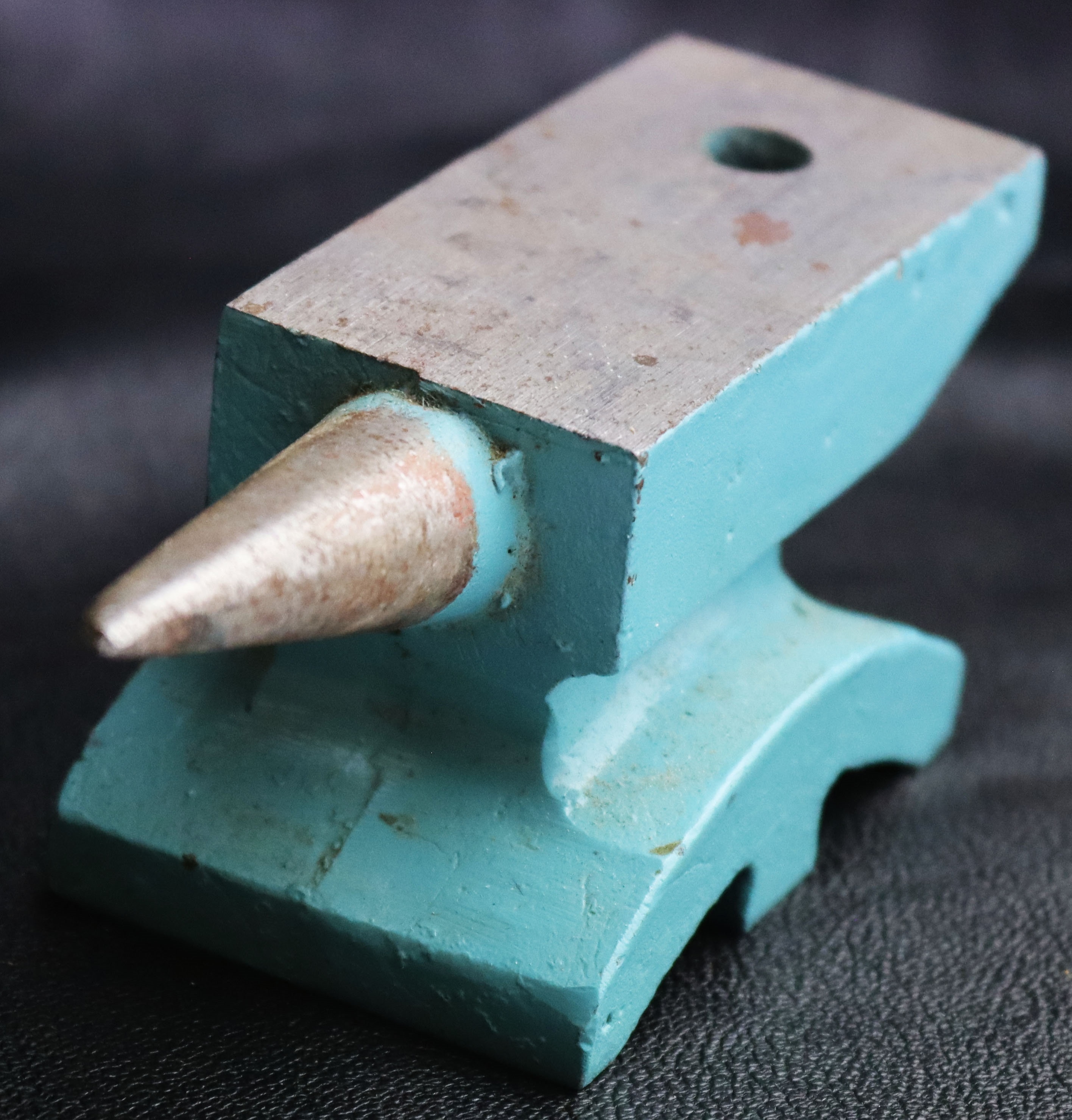 New vintage miniature anvil and vise soviet anvil small | Etsy