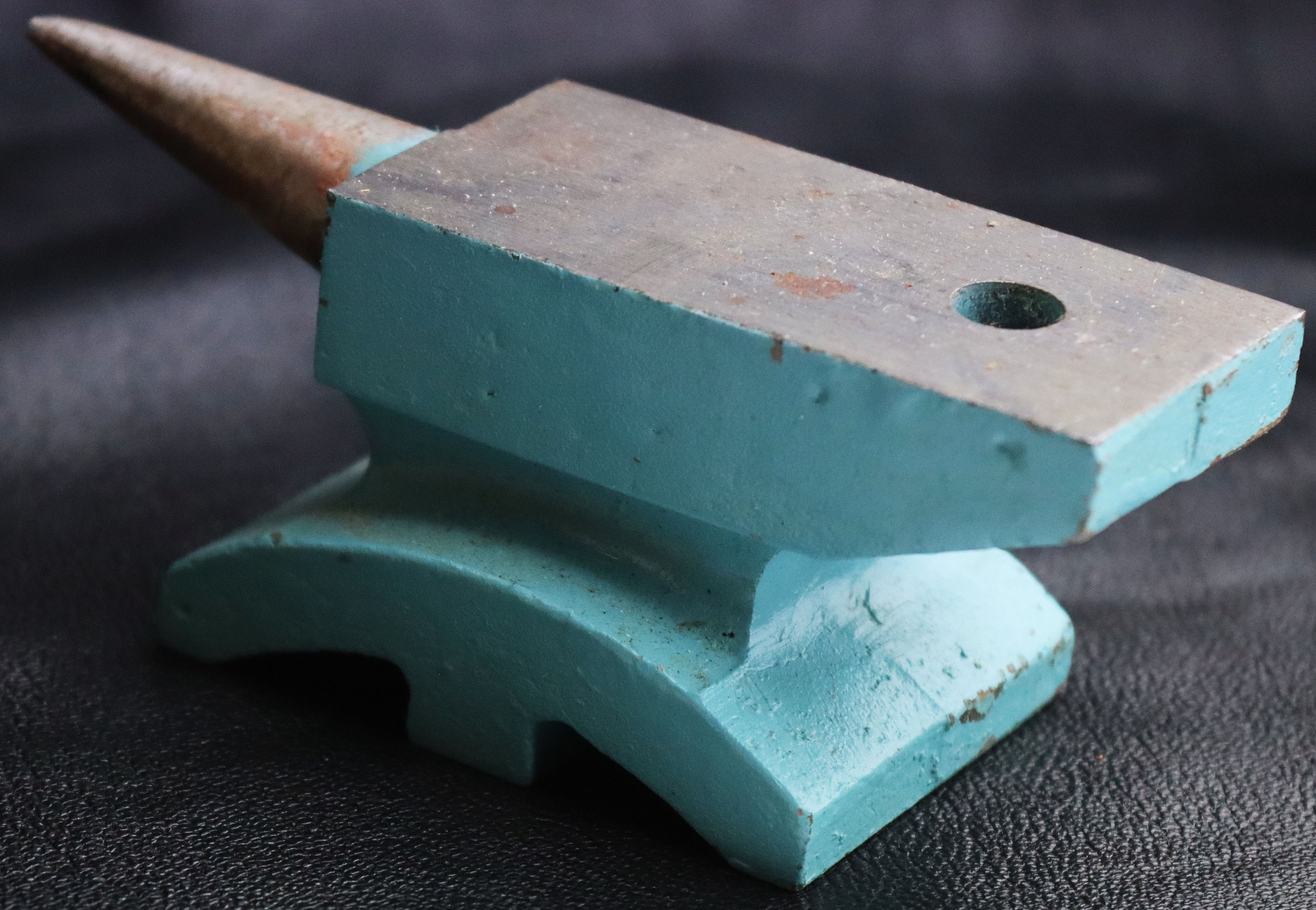 New vintage miniature anvil and vise soviet anvil small | Etsy