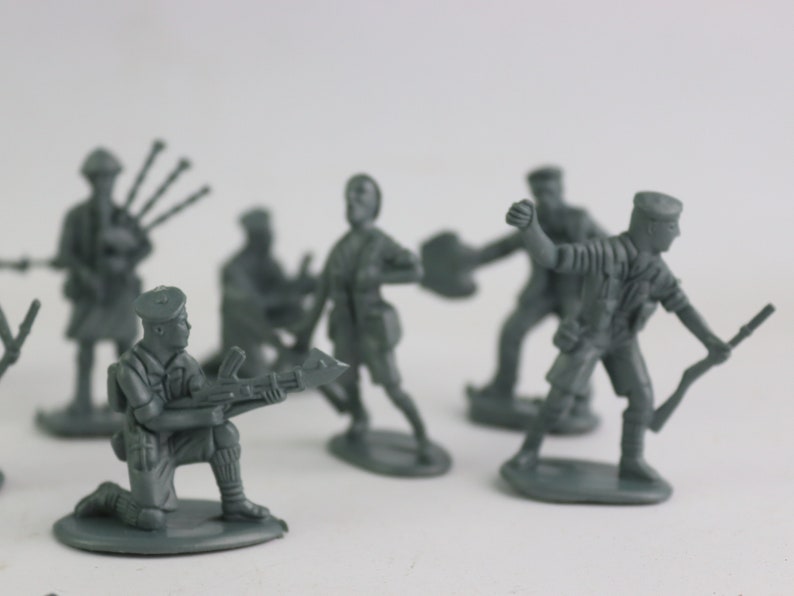 Vintage Plastic Soldiers Set, Warrior Toy, Soldier, Berserk, Berserker ...