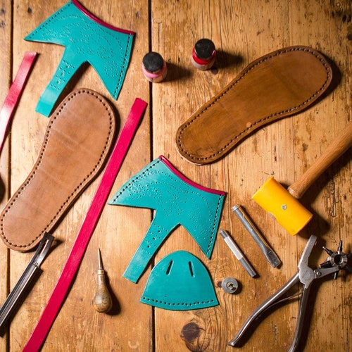 Sandalmaking Ebook / Leather Sandals DIY / Sandal Making Book - Etsy