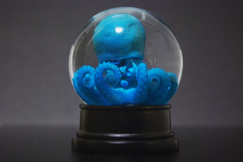 GLOBE: Blue Octopus, Cthulhu, Kraken. Wet Specimen, Curiosity, Oddity ...