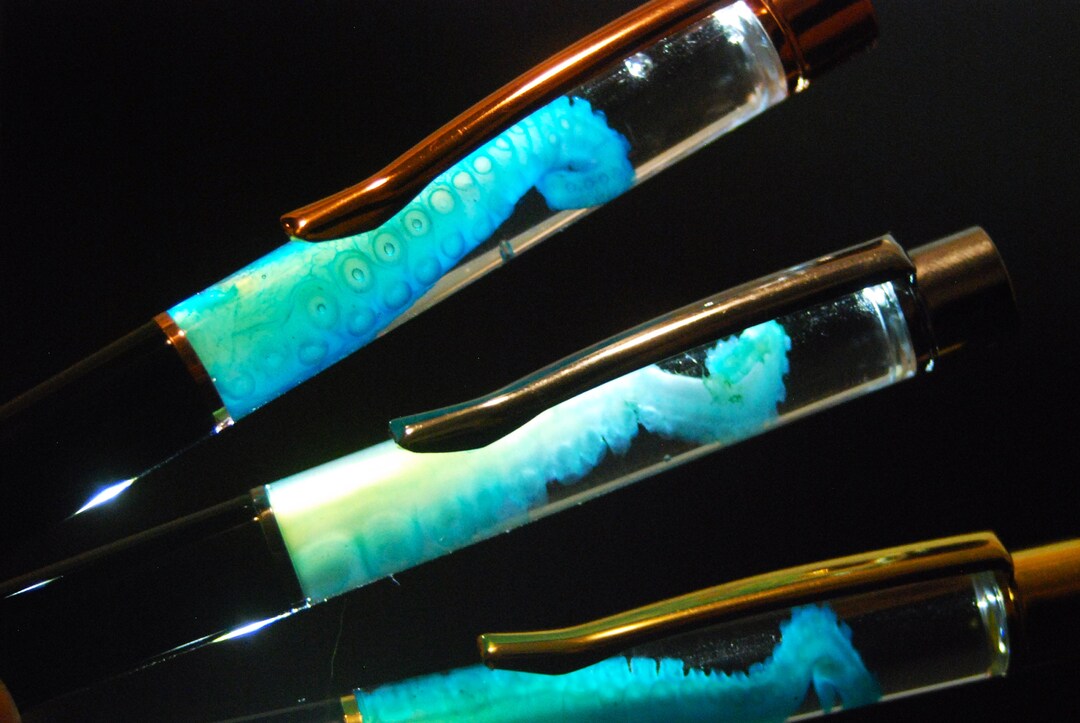 Tentacle Pen : Novelty Pen With REAL Diaphonized Tentacle. Wet Specimen ...