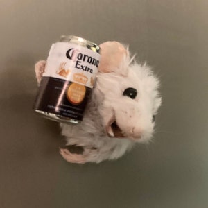 Happy Drunk Mouse Head Mounts- It's 5 O'clock Somewhere - Darkly ...