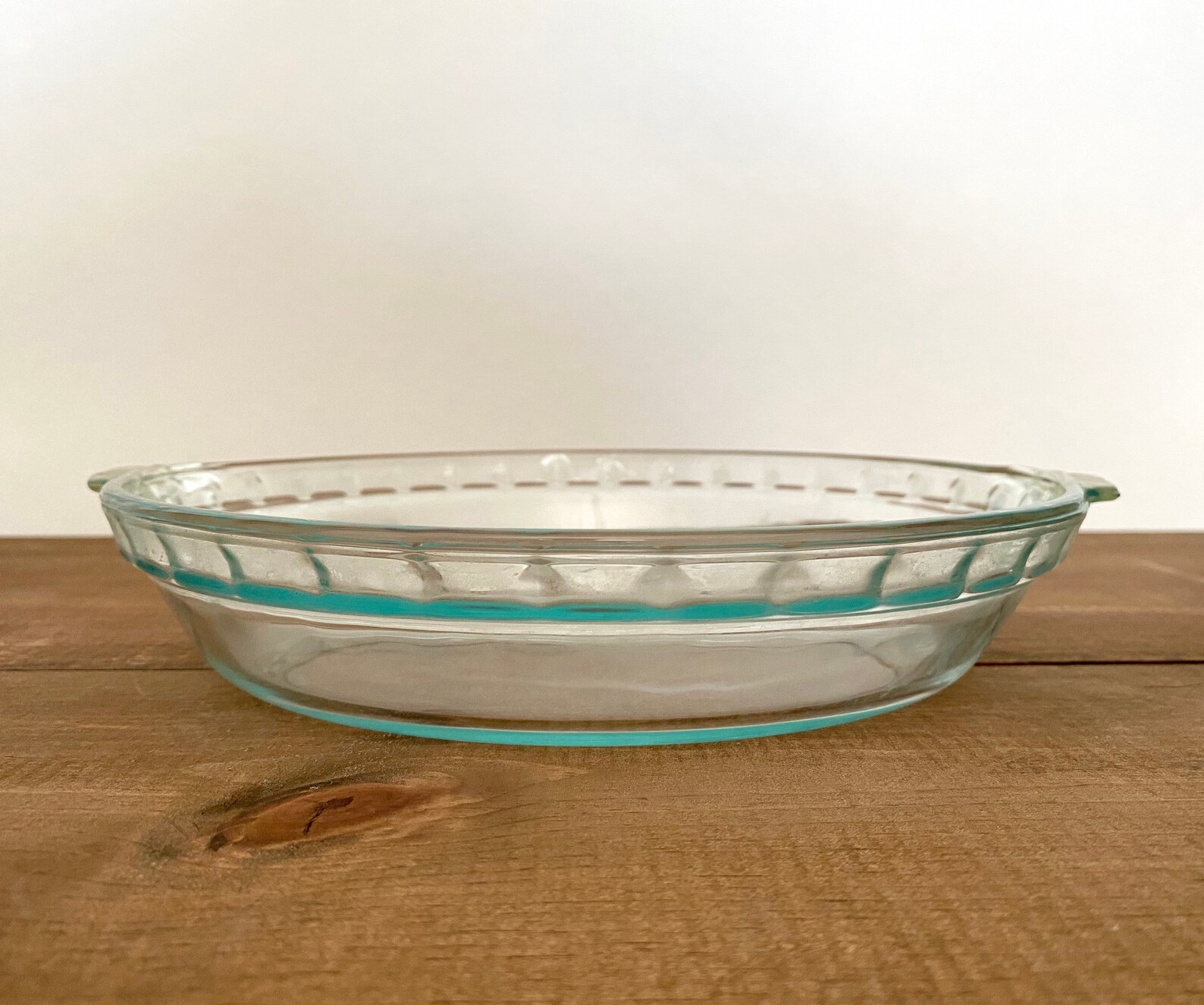 Vintage blue tone glass Pyrex pie plate antique scalloped | Etsy