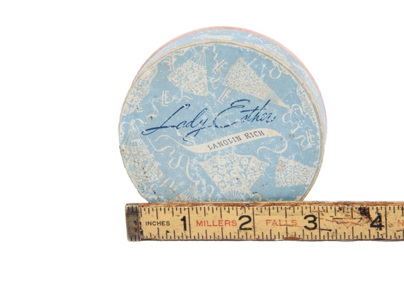 Vintage Lady Esther finishing powder box, vintage cos… - Gem