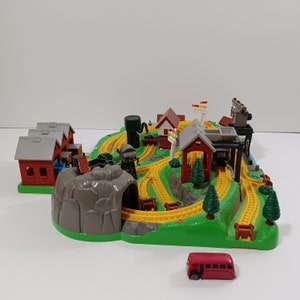 Thomas the Train 1996 Britt Allcroft Bluebird Toys Mini Track - Etsy