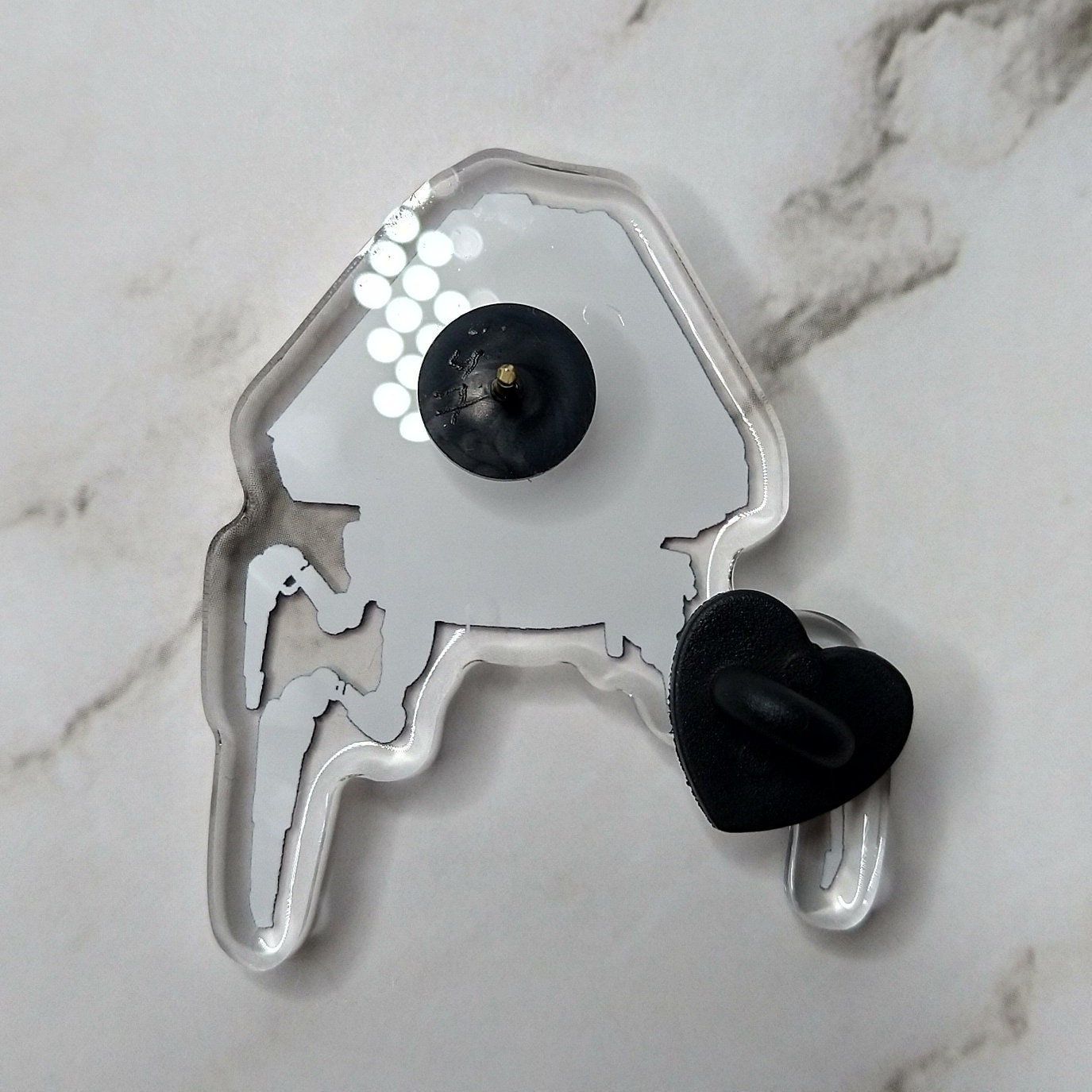 Apex Legends Titanfall Loot Tick 2 in Acrylic Epoxy Badge With | Etsy