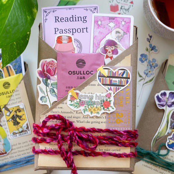 Bookworm Gifts - 60+ Gift Ideas for 2025