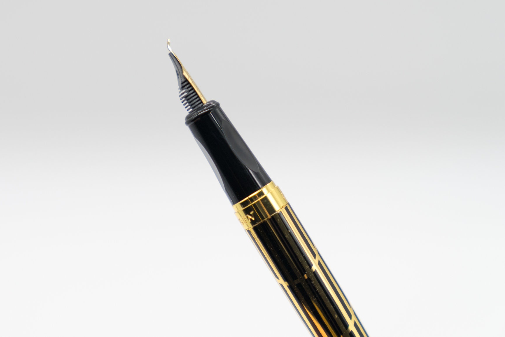 Gold and Black Bent Nib Fountain Pen | Metal Calligraphy Pen ...