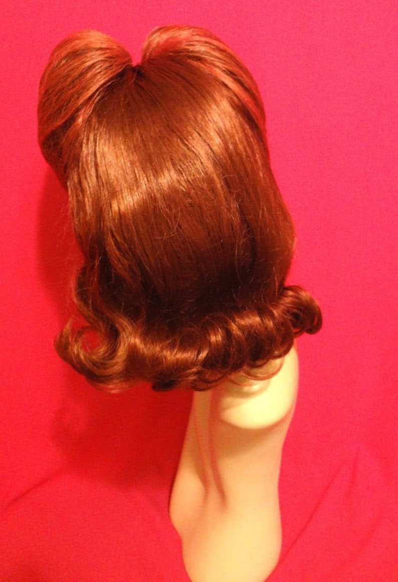 VICTORY ROLLS 1940s Old Hollywood Styled Costume Wig, Lace Front, Made ...