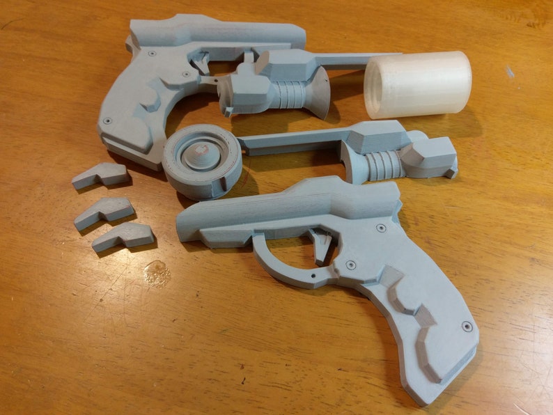 Ana Amari Sleep Dart Prop Gun 3D Print .stl Files | Etsy