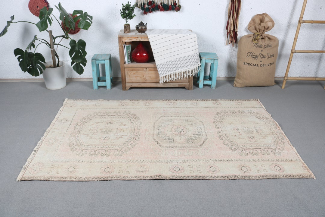 Area Rug Vintage Turkish Antique Oushak Rugs for Bedroom 4x6.7 Ft White ...