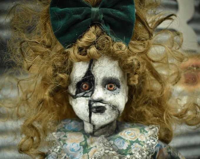 Creepy Doll Dark Art Spooky Girl Goth Art Haunt Spirit Scary Doll ...