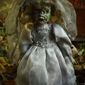 Creepy Doll Zombie Bride Dark Art Disturbing Spooky Zombie Dollz ...