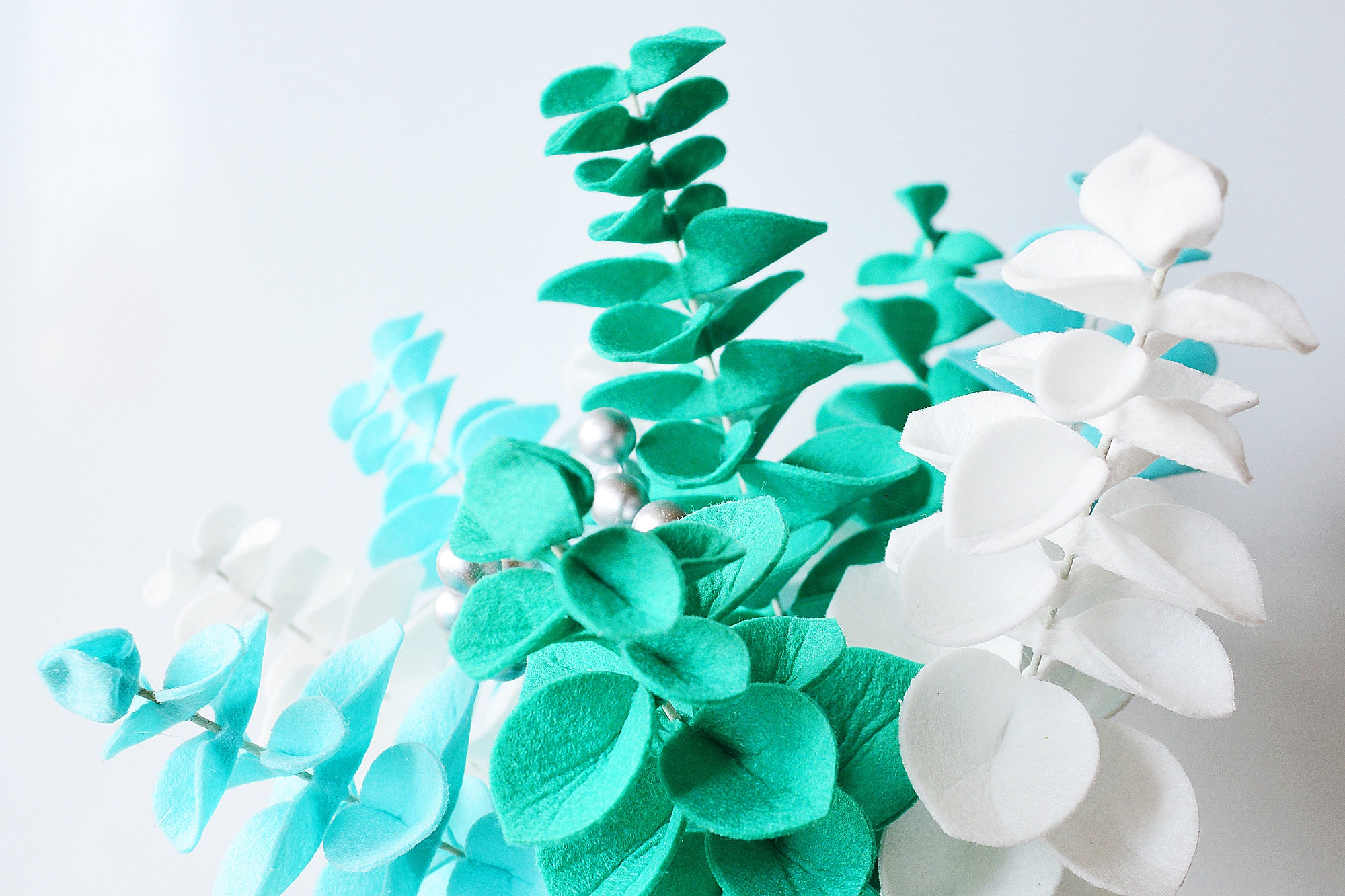 Winter Eucalyptus 9 Twigs White Turquoise Snow Christmas - Etsy