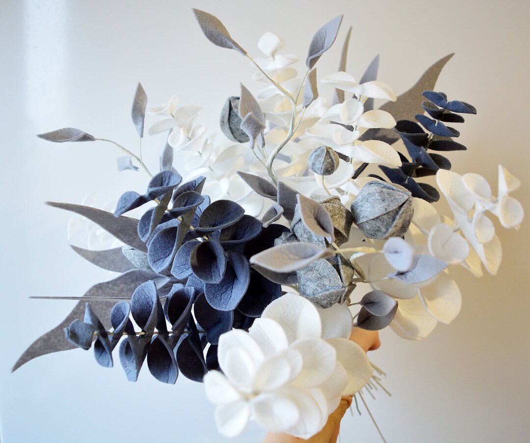 Monochrome Bouquet, White Eucalyptus, Gray Leaves, Melange, Winter ...