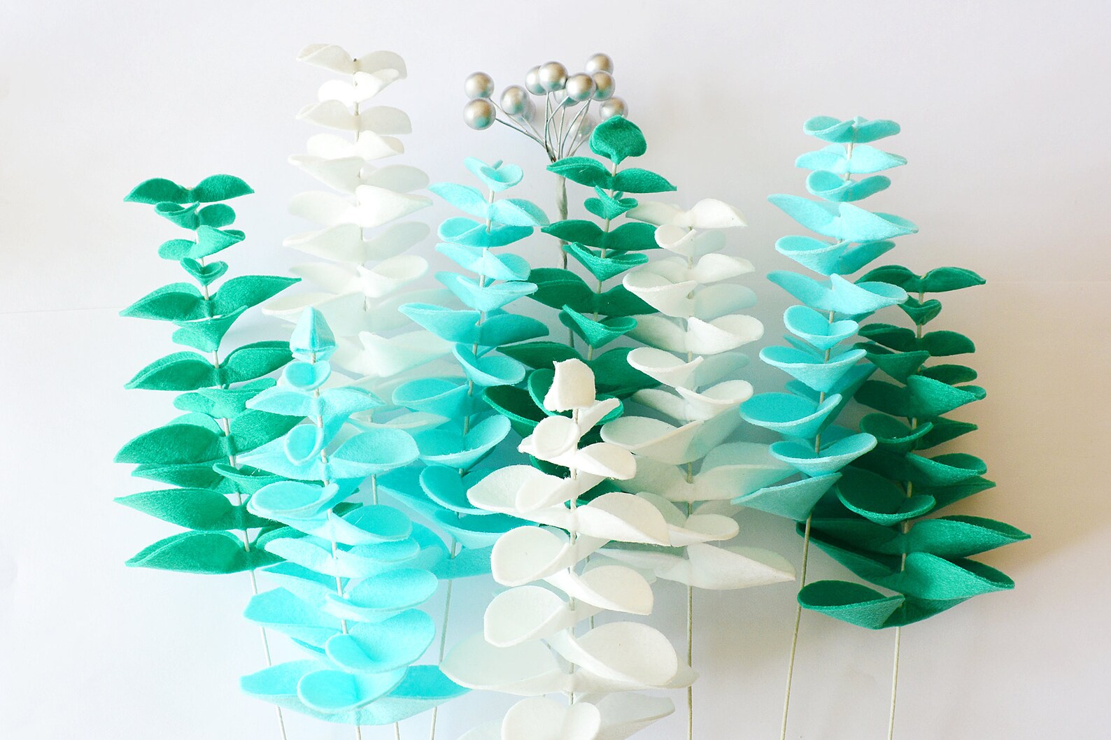 Winter Eucalyptus 9 Twigs White Turquoise Snow Christmas - Etsy