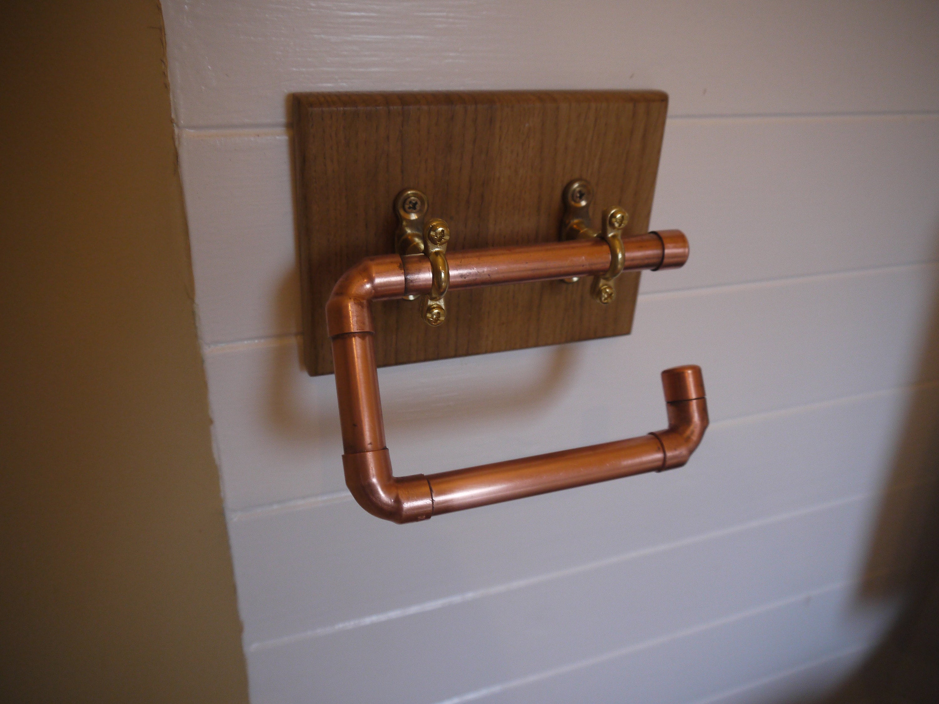 How To Make Copper Pipe Toilet Roll Holder at Rocio Wilds blog