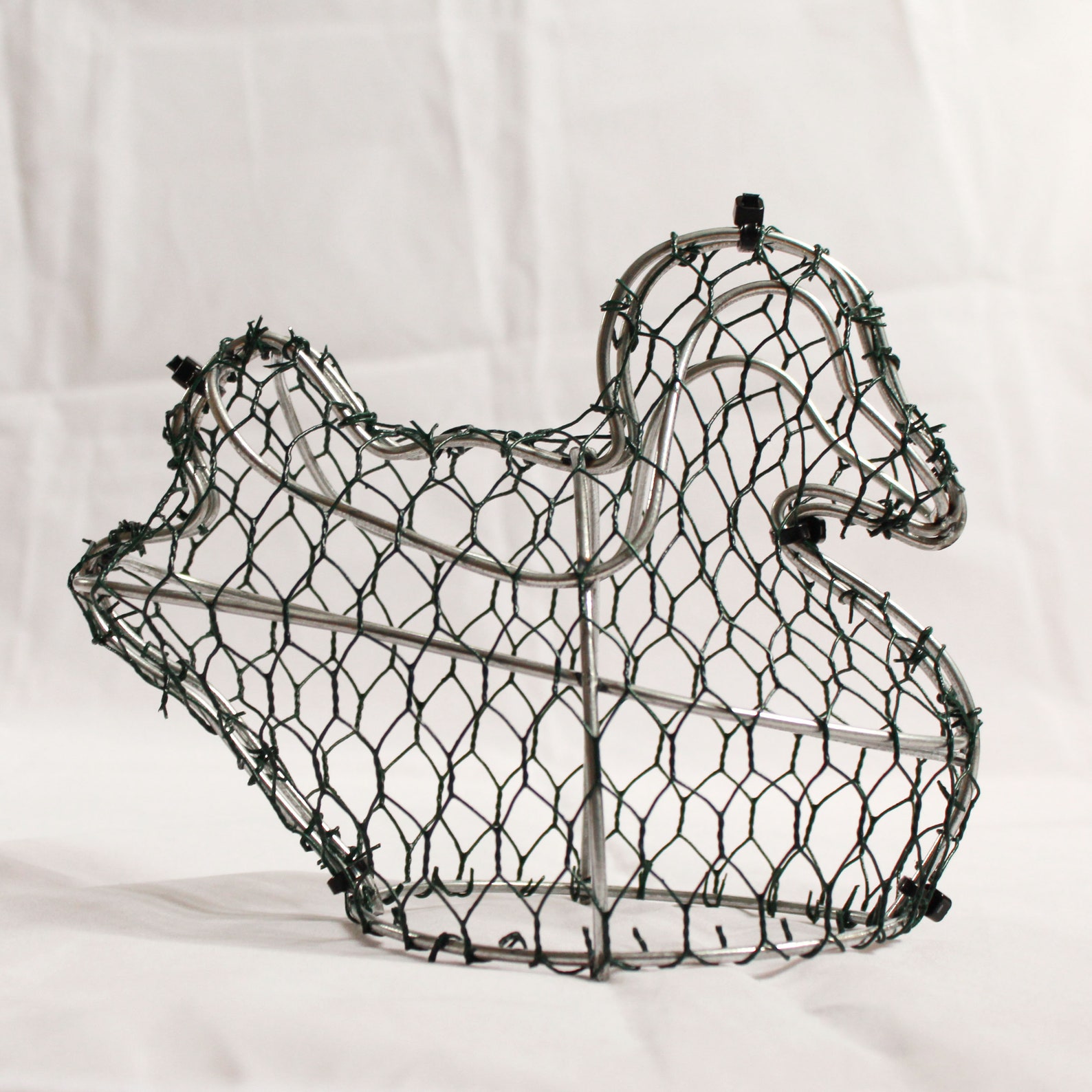 Handmade Topiary Duck Frame for Plants Perfect for the Budding Gardener ...