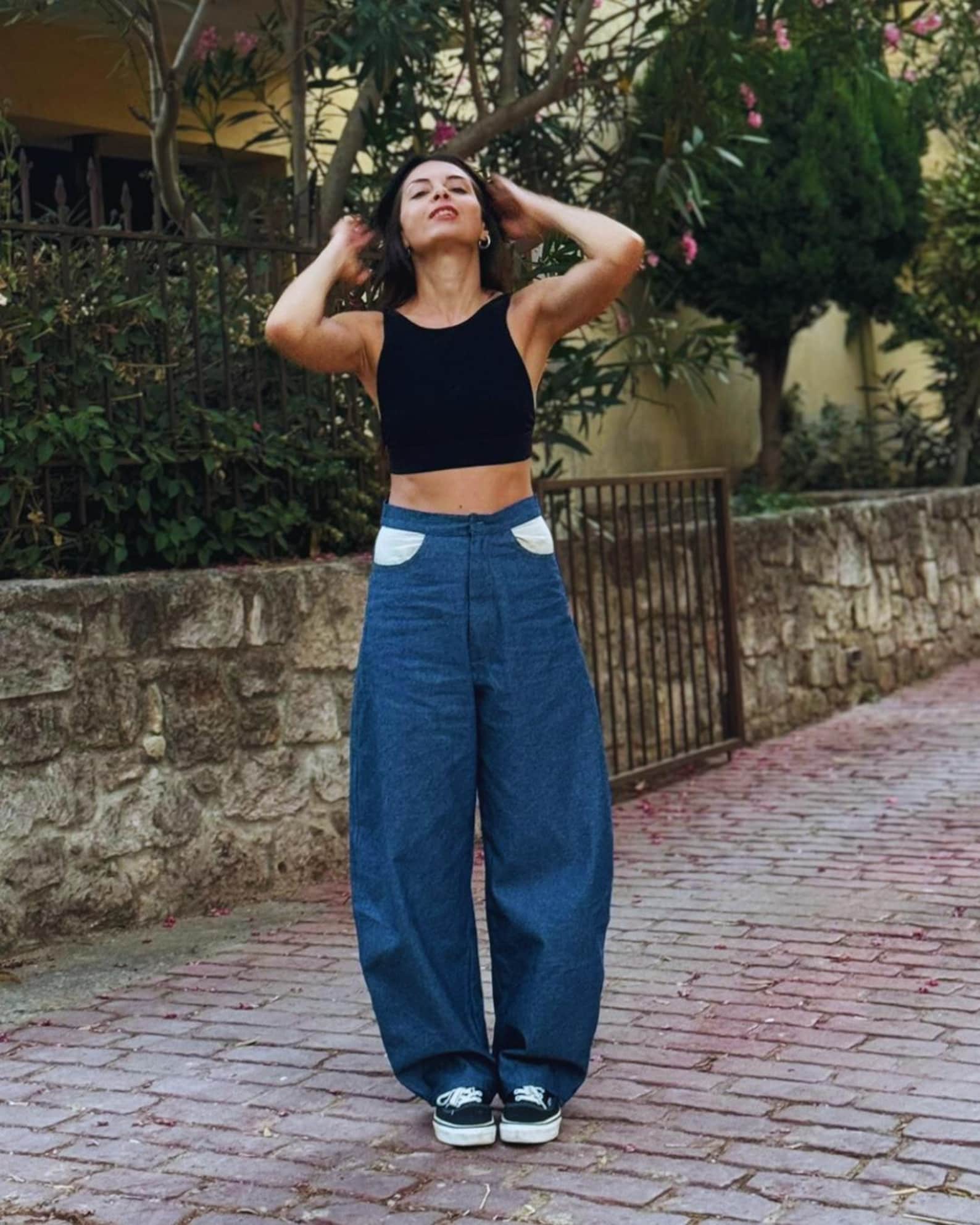 Barrel Pants Sewing Pattern – Fly Zipper & Waistband | Round Shape ...