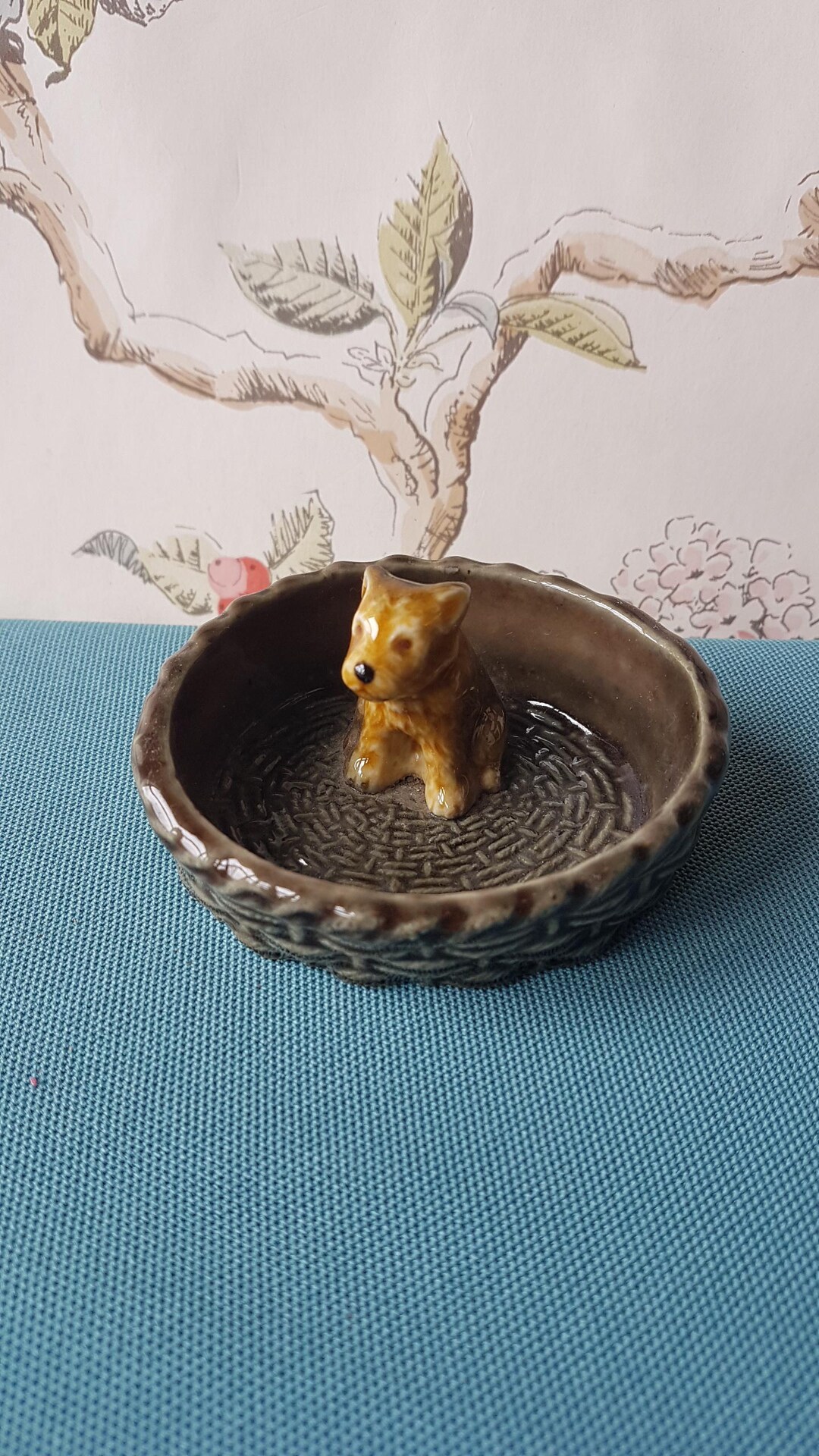 Vintage Wade Porcelain Dog in a Basket Trinket/pin Dish made in England ...