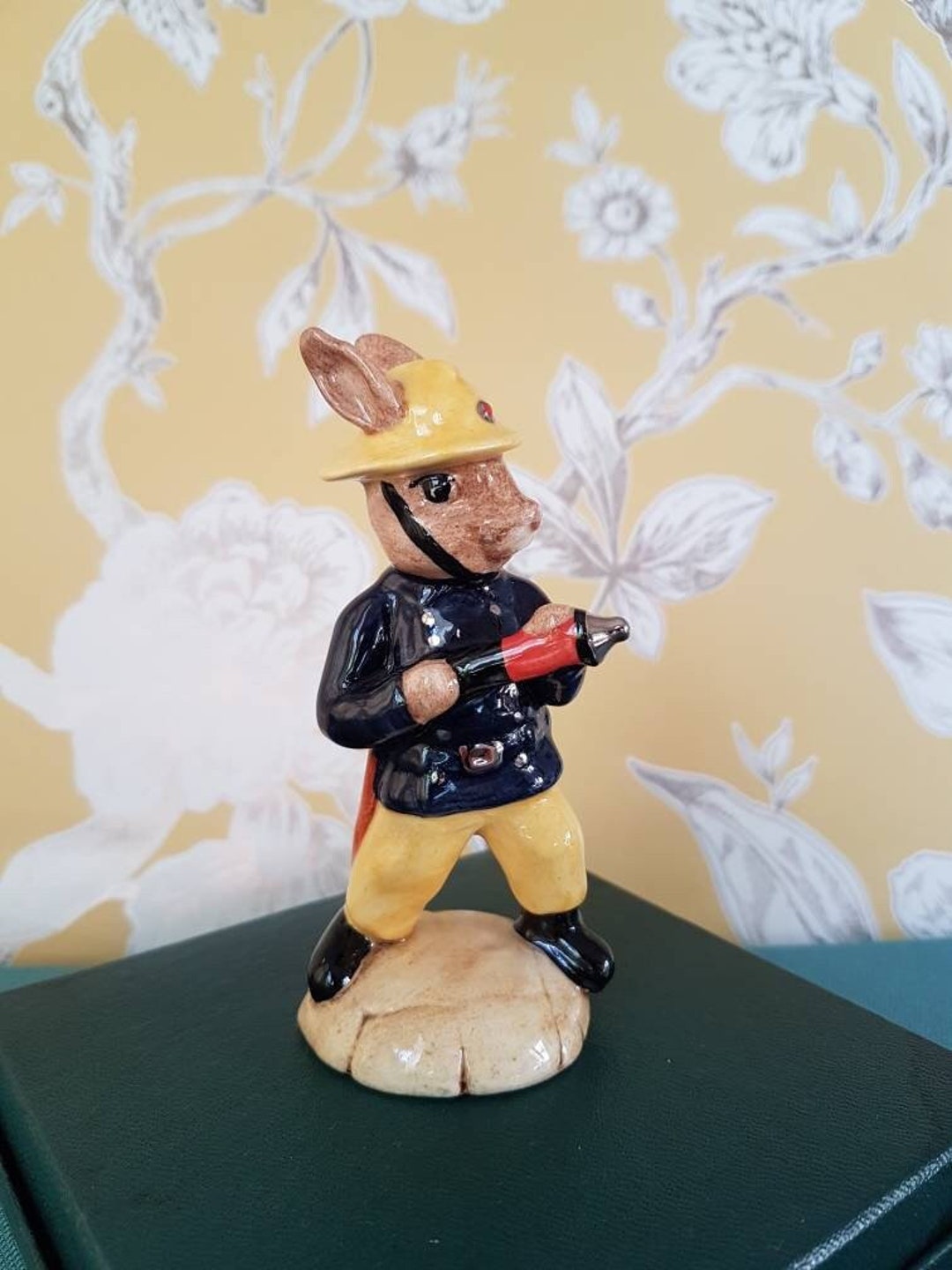 Vintage Royal Doulton Fireman Bunnykins Bunny in Fireman - Etsy