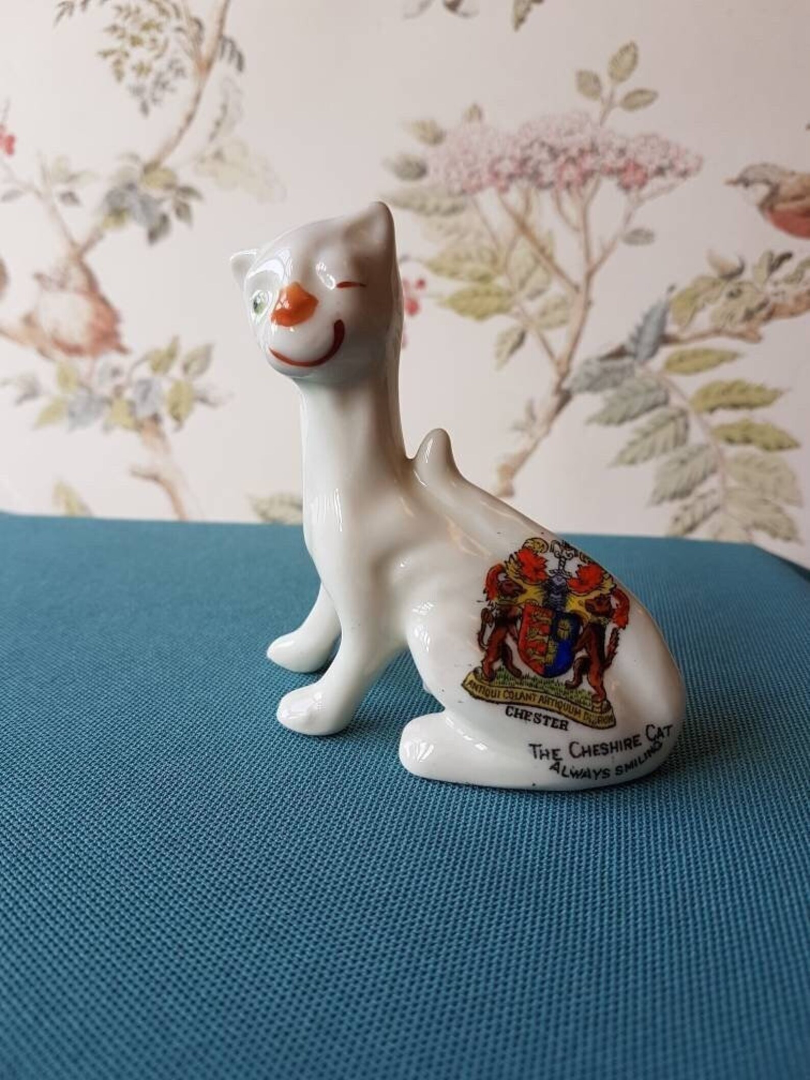 Alice in Wonderland Cheshire Cat - Vintage Crested Chester Cat With a ...