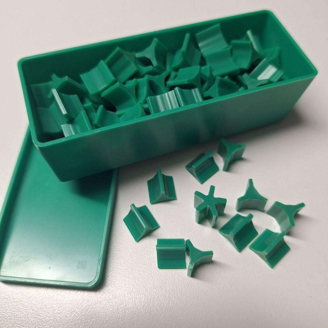 Green Castle Risk 1990 Board Game Replacement Pieces Tokens Plastic ...