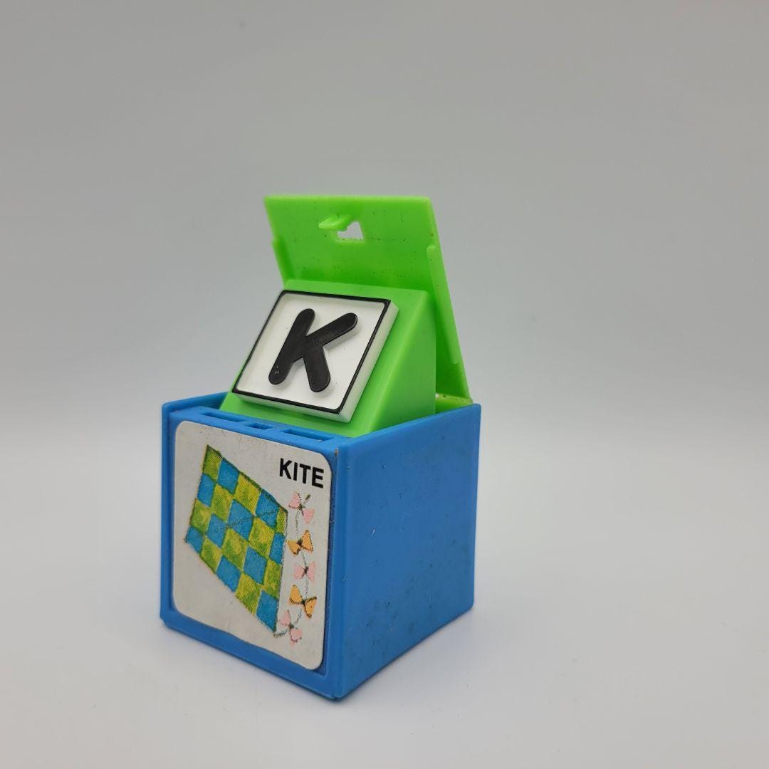 1972 Mattel Alphabet Pop up Block Toy Plastic Vintage Letter Learn ...