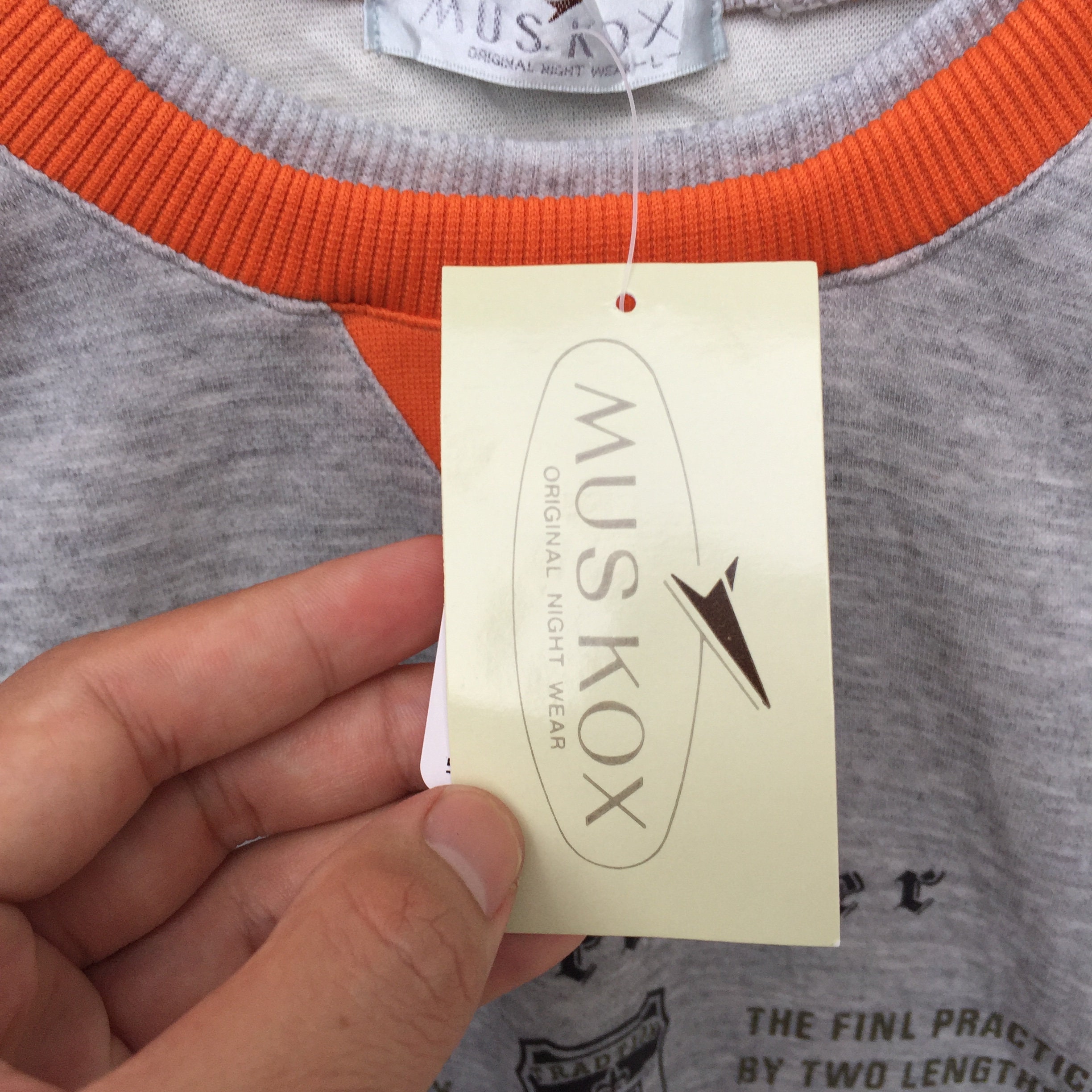 Vintage Muskox Two Color Logo Spell Out Nice Design Streetwear ...