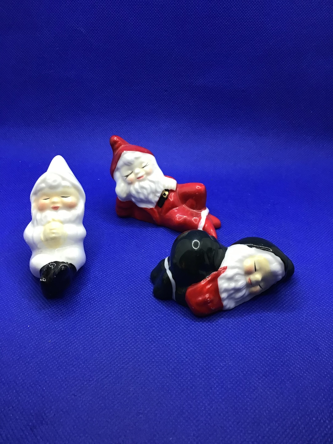 Vintage Resting Sleeping Elves Elf Figurines House of Lloyd Christmas ...