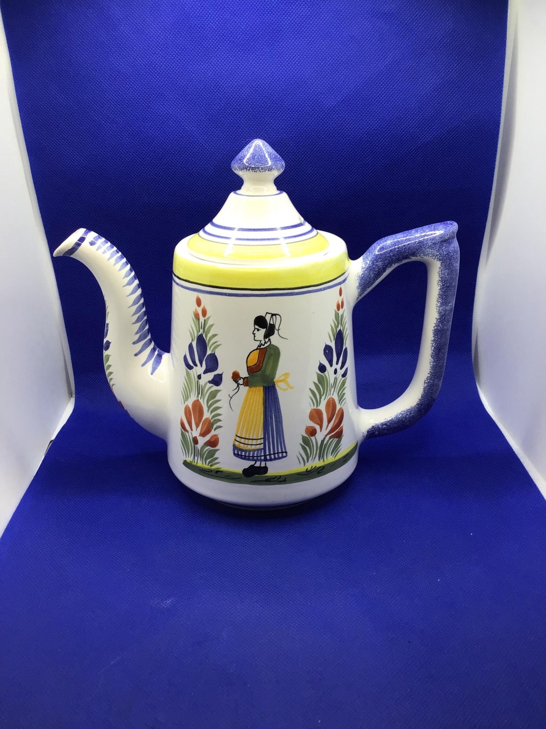 Henriot Quimper Teapot and Lid - Woman in Center - Etsy