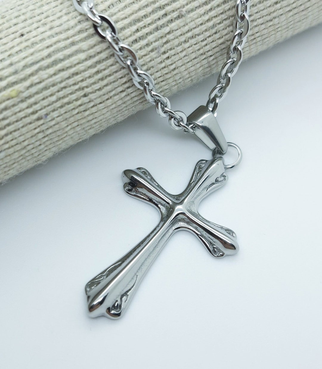Cross Pendant Necklace Small Christian Cross Stainless Steel Necklace ...