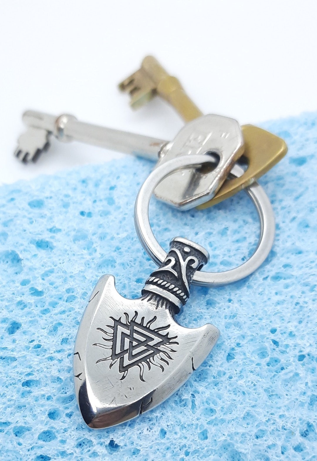 Viking Arrowhead Keychain Valknut Amulet Vegvisir Keyring - Etsy UK