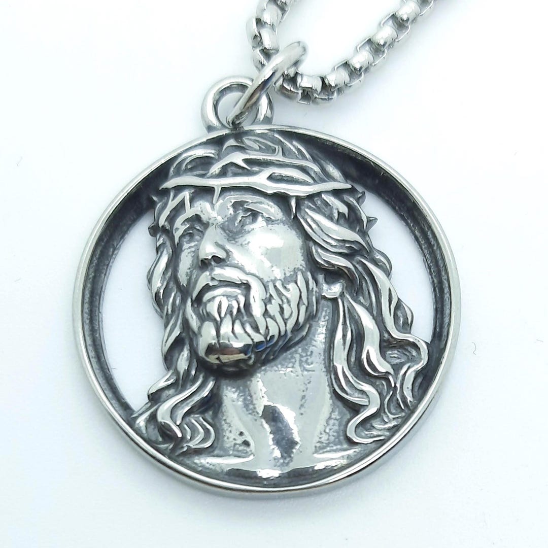 Jesus Face Crucifix Pendant Necklace Christ Crown of Thorns Christian ...