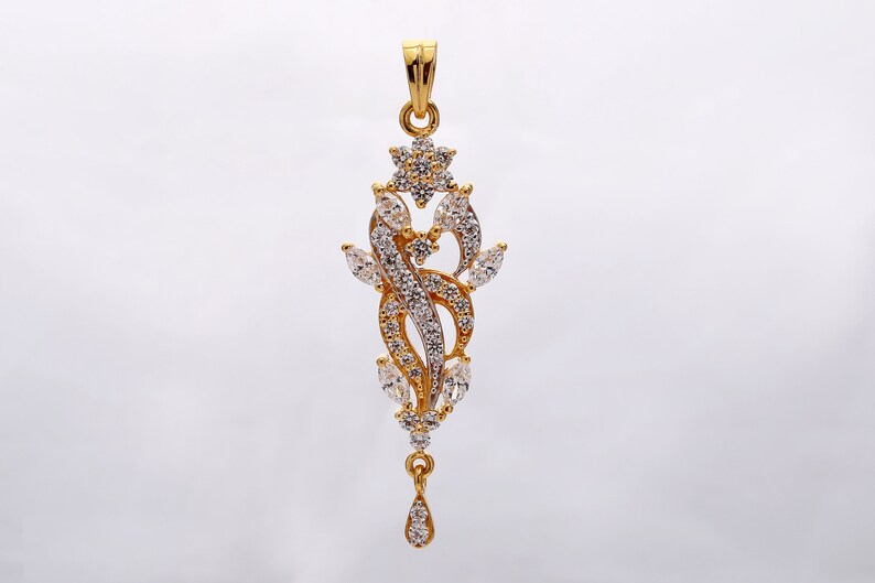 Shagga Pendant - Etsy