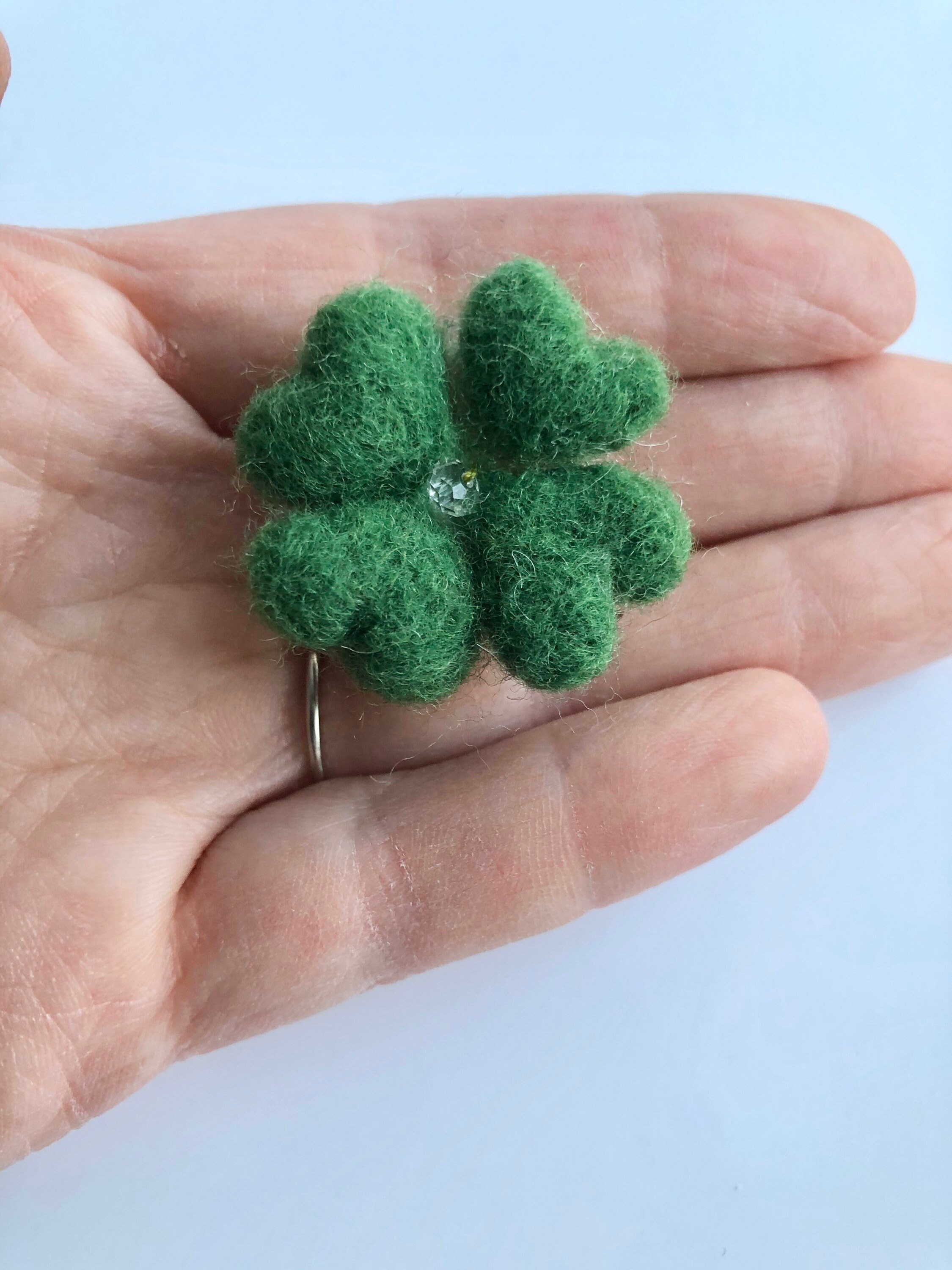 Needle Felted Four Leaf Clover Pin - Etsy