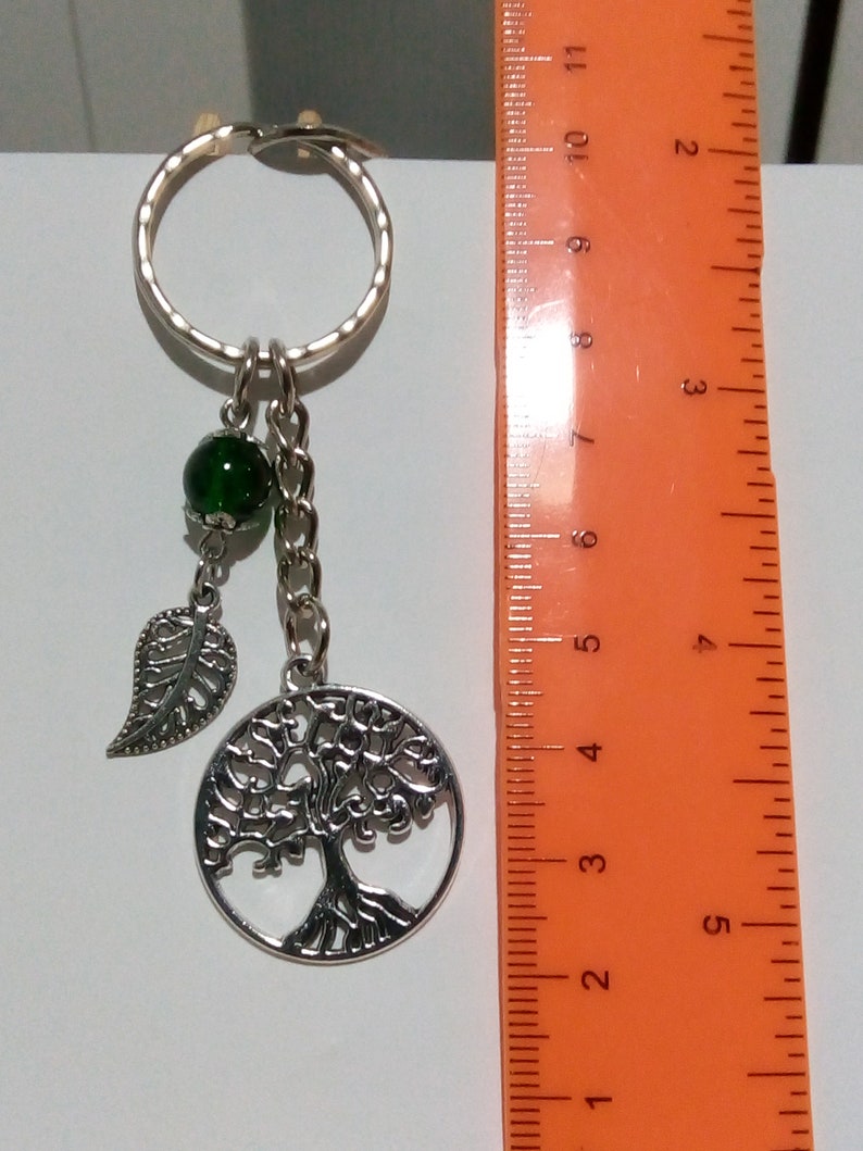 Keyring Keychain: Silver Tree With Green Crackle Crystal. - Etsy UK