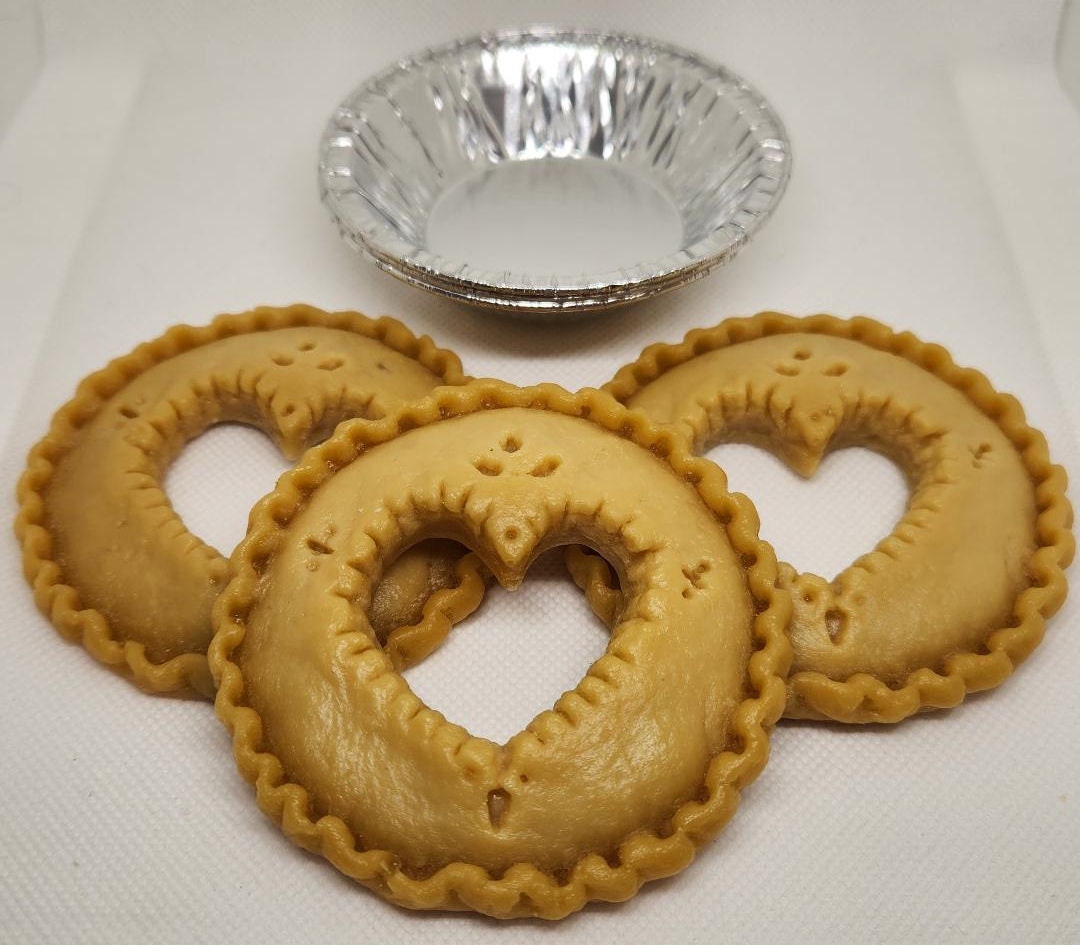 3" Wax Pie Crust, Heart Crust W/tin Set of 3 Crusts, Pie Candle Crusts ...