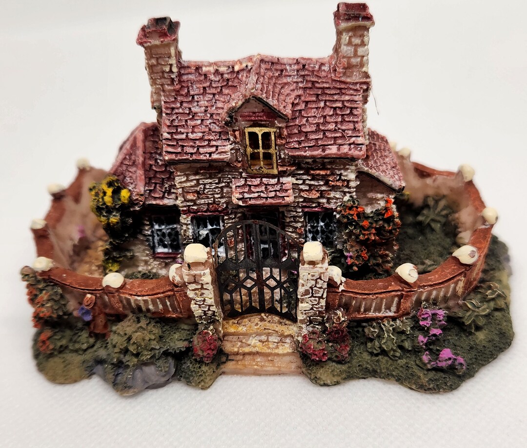 Resin Fantasy House Collectible, Display Collectible, Knick Knack - Etsy