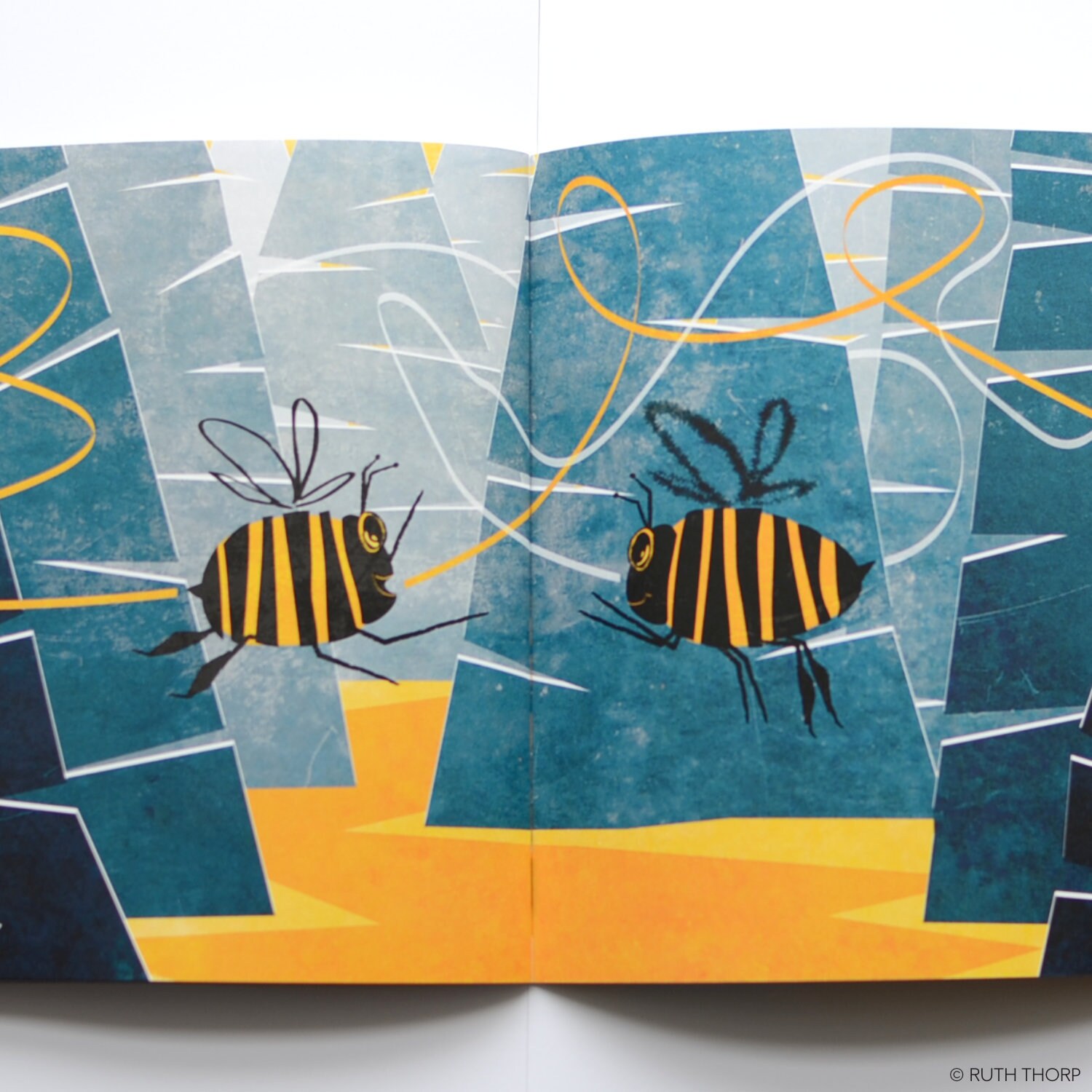 Squiggle Bee Rhyming Picture Book by Ruth Thorp Bees - Etsy