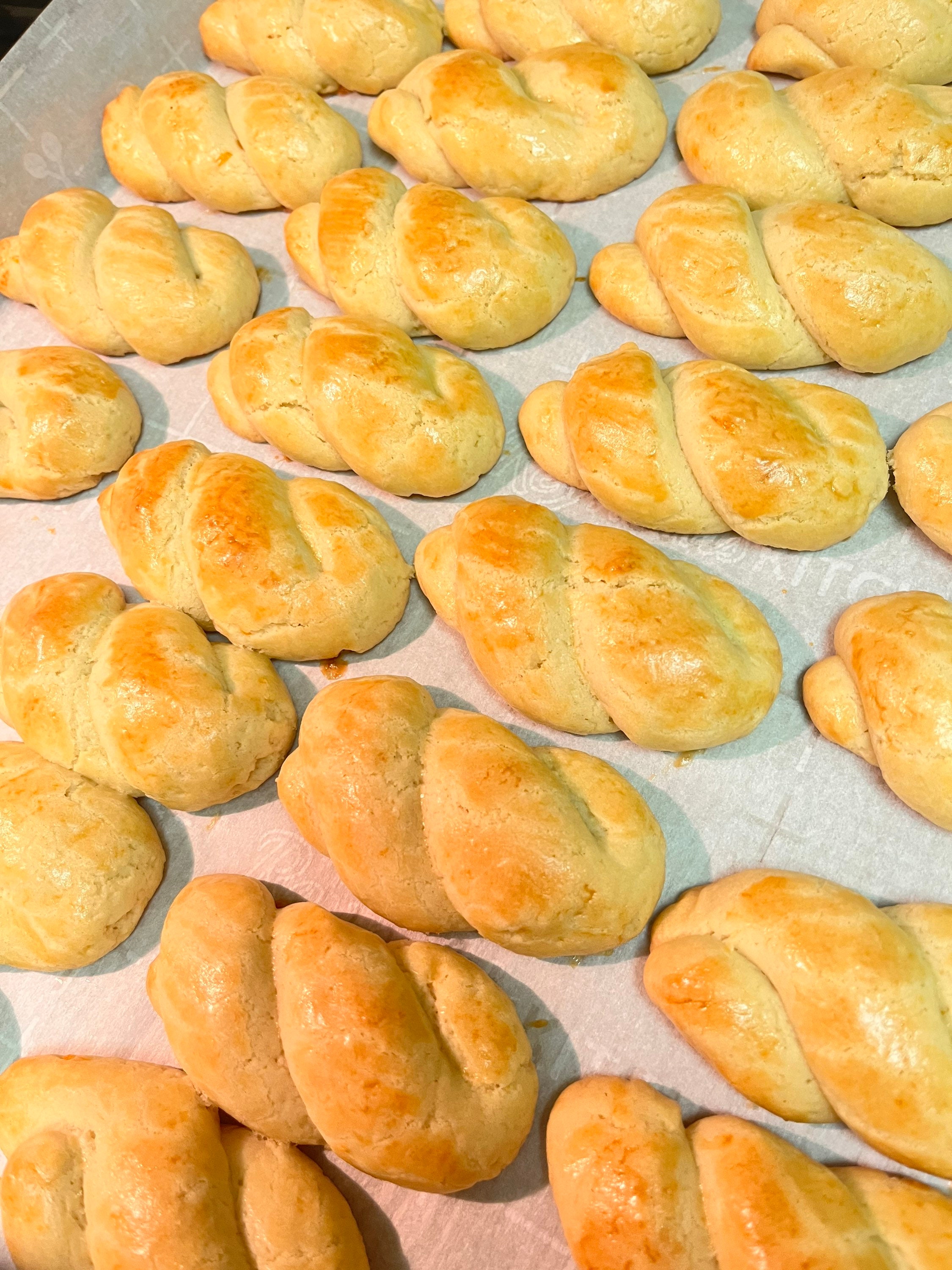Greek Butter Cookies – Traditional Homemade Koulourakia – Greek Dessert ...