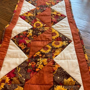 Fall Twisted Pole Table Runner - Etsy
