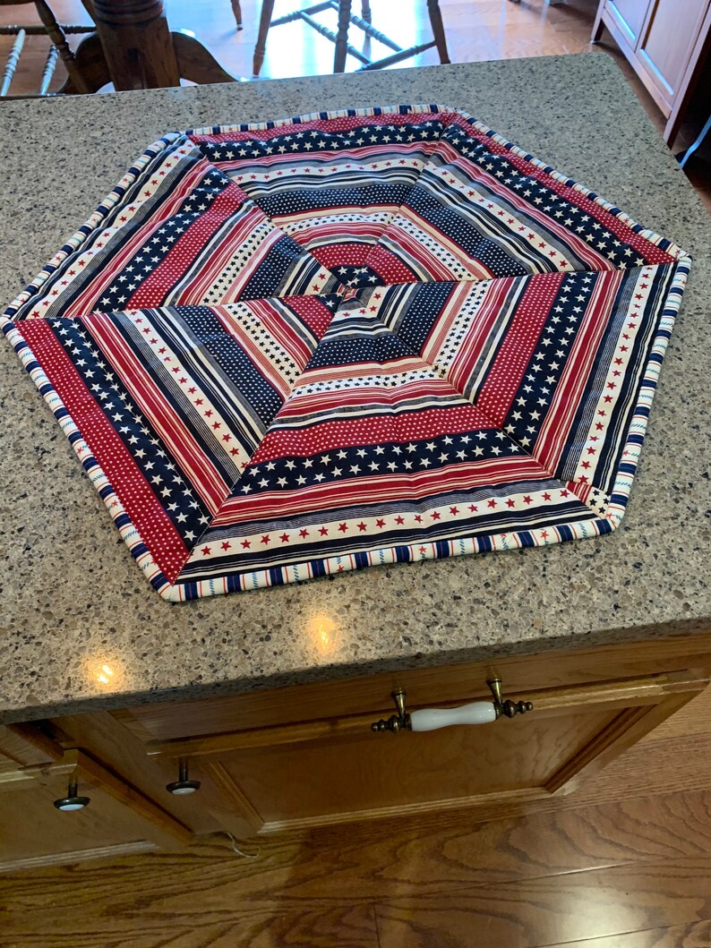 Quilted Red, White, and Blue Table Topper - Etsy