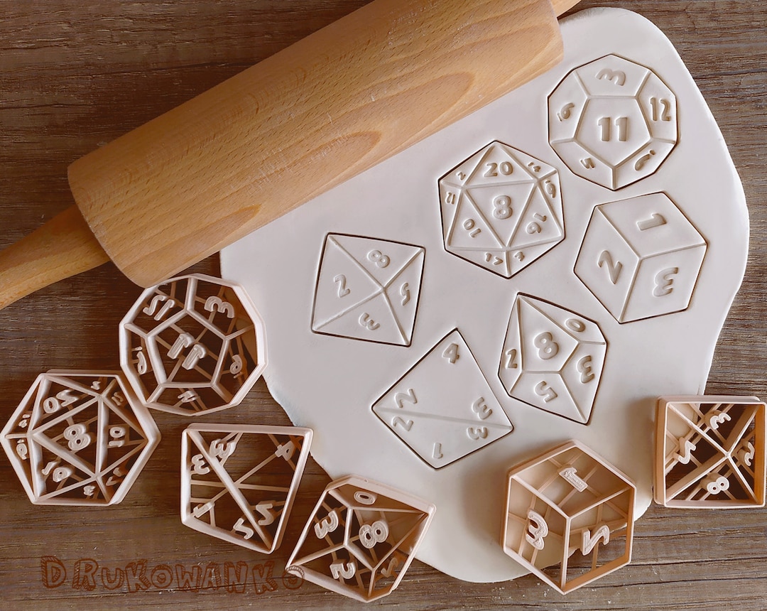 Dice Set of 6 RPG Medieval Fantasy Dnd D&D Dungeons and Dragons Cookie ...