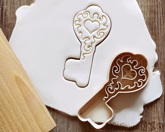Key to a Lock Valentines Cookie Cutterpastry Fondant Dough | Etsy