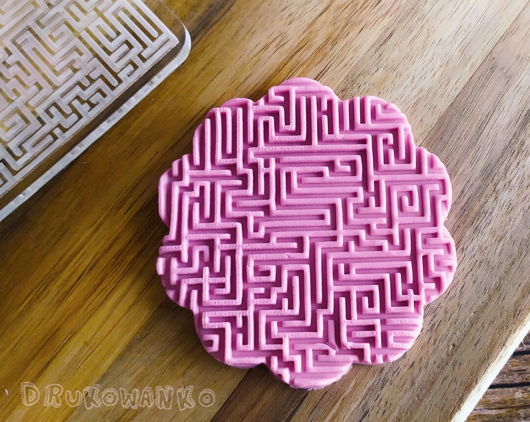 Labyrinth Maze Walls Puzzle Quest - Embosser Stamp for Cookies, Cake ...