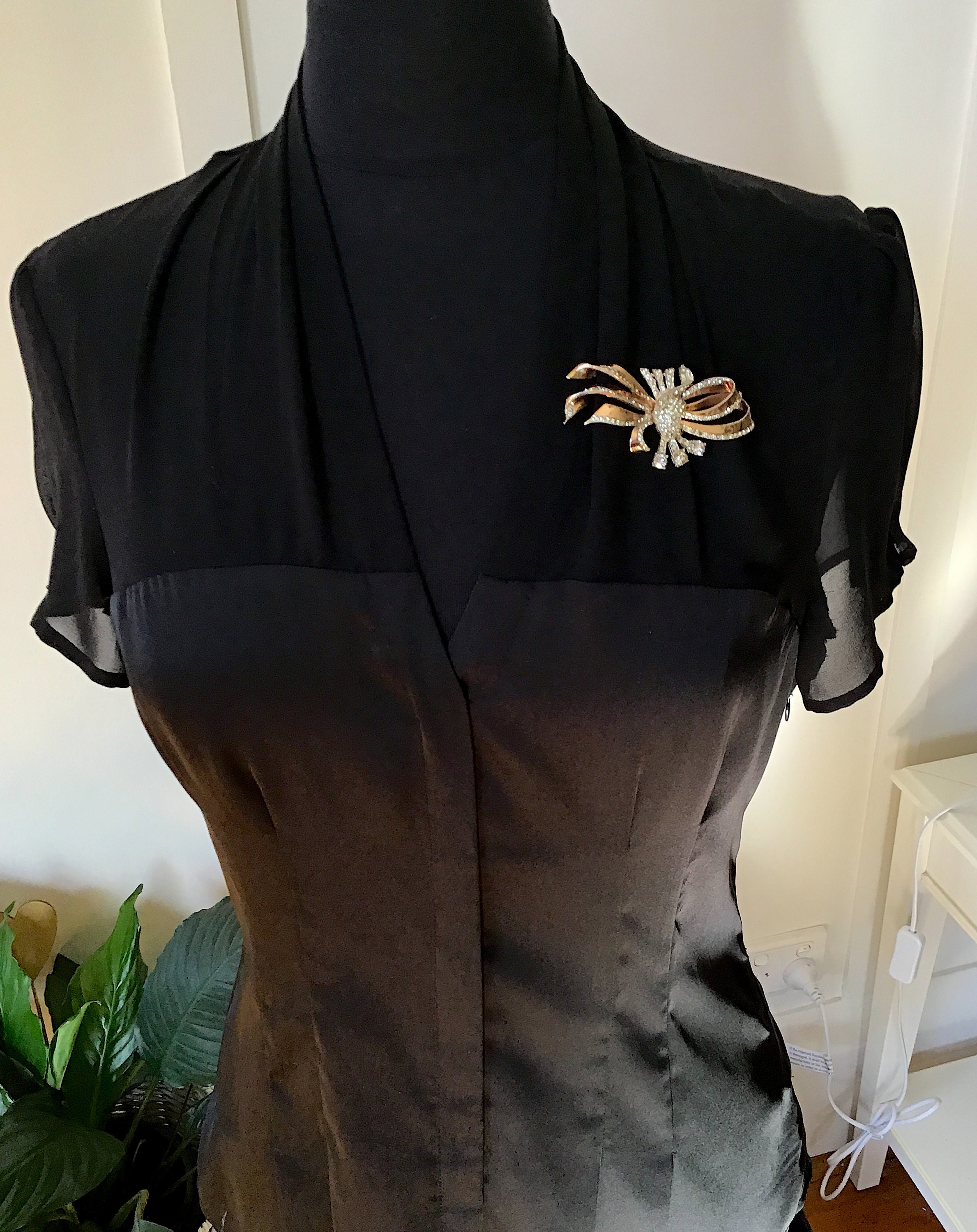 Coro Craft Sterling 1940's Flower Bouquet Brooch, A Dramatic Eye ...