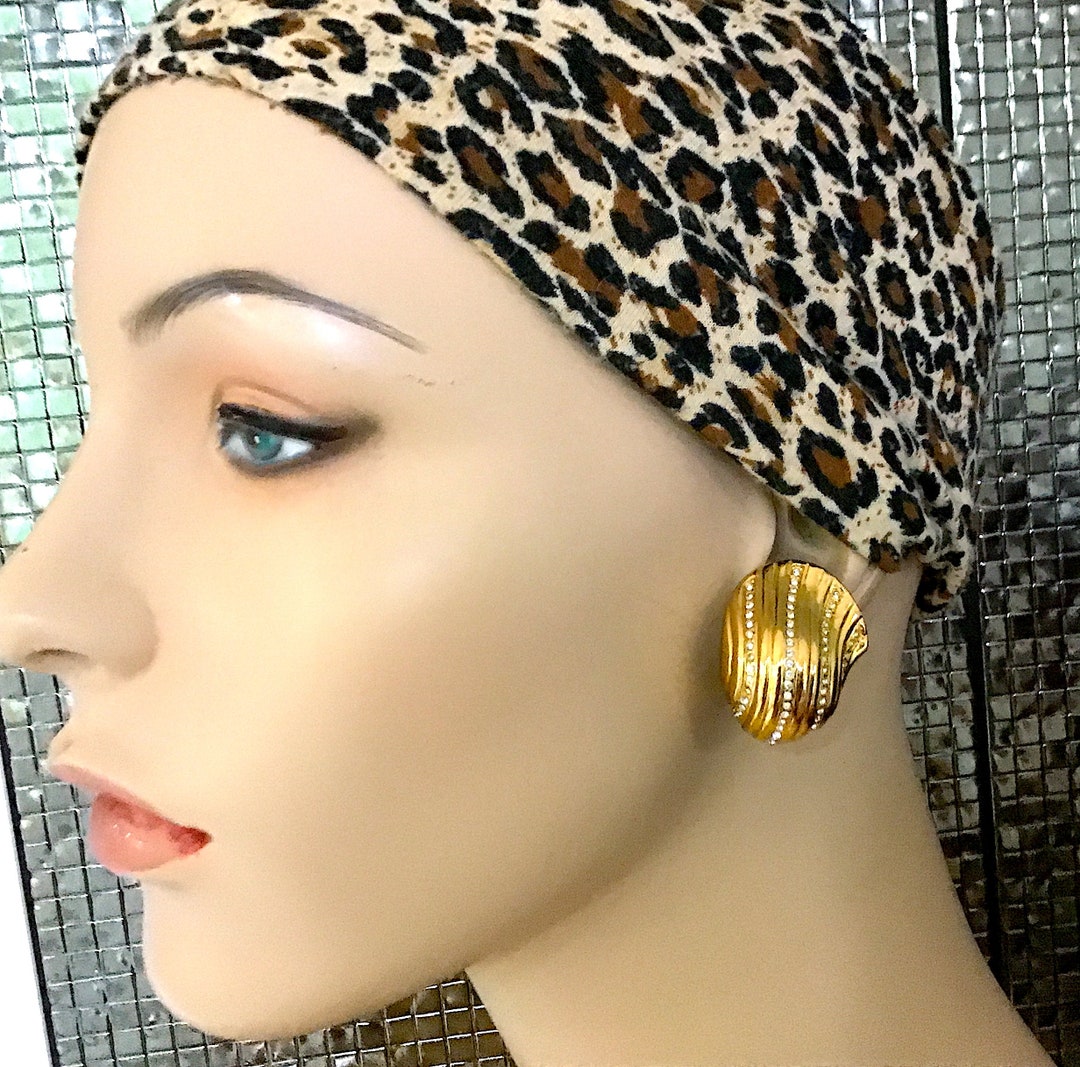 Christian Dior 1985-90, Clip-on Earrings, Elegant Gold Plate 'shell ...